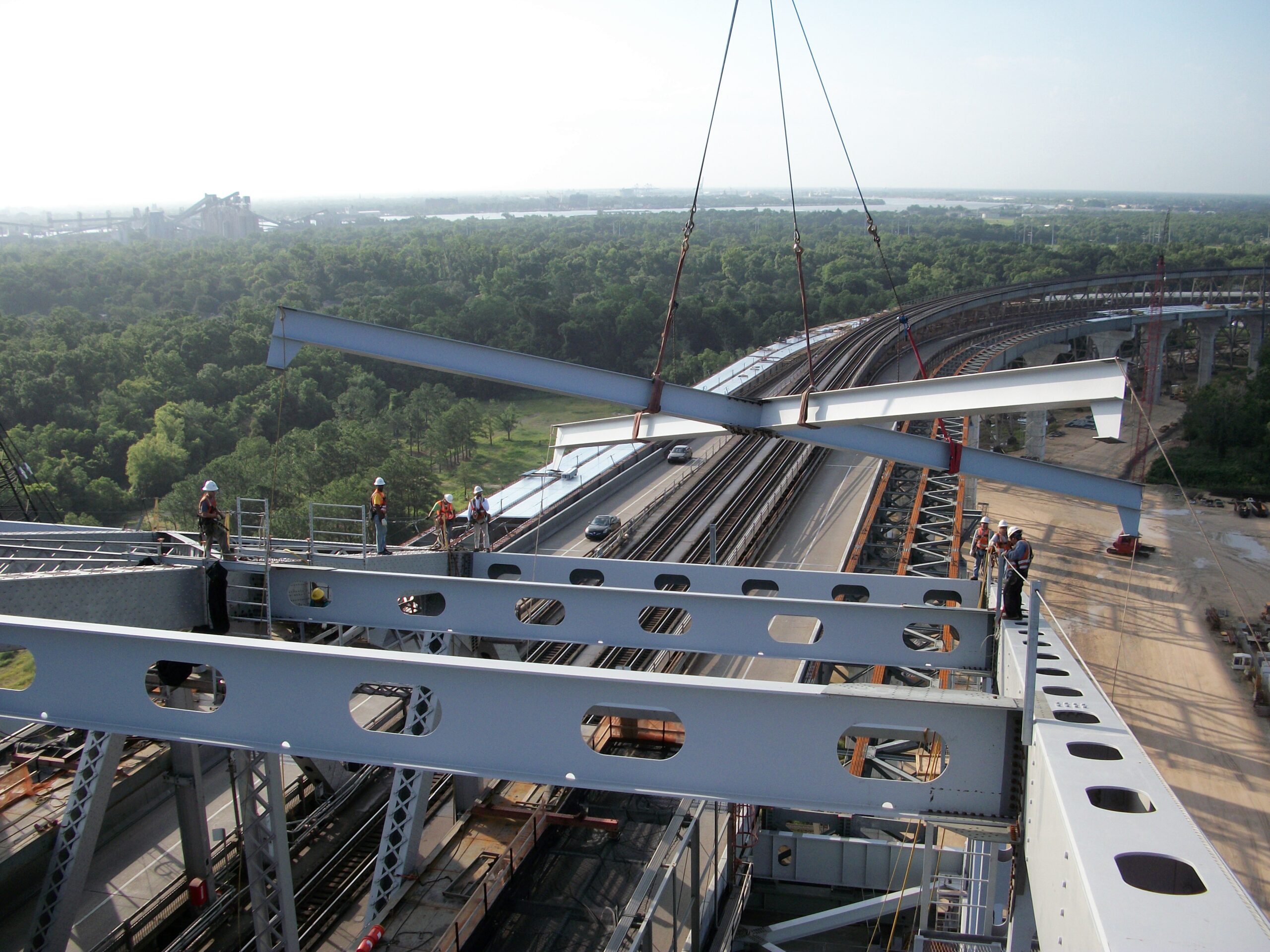 Huey P. Long Bridge Approaches and Bridge Deck Widening - Traylor Bros ...